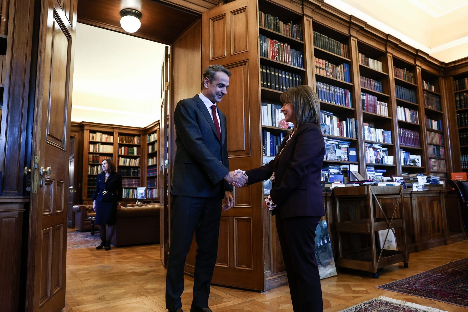 Συνάντηση με τον Πρωθυπουργό Κυριάκο Μητσοτάκη - Προεδρία της Ελληνικής ...