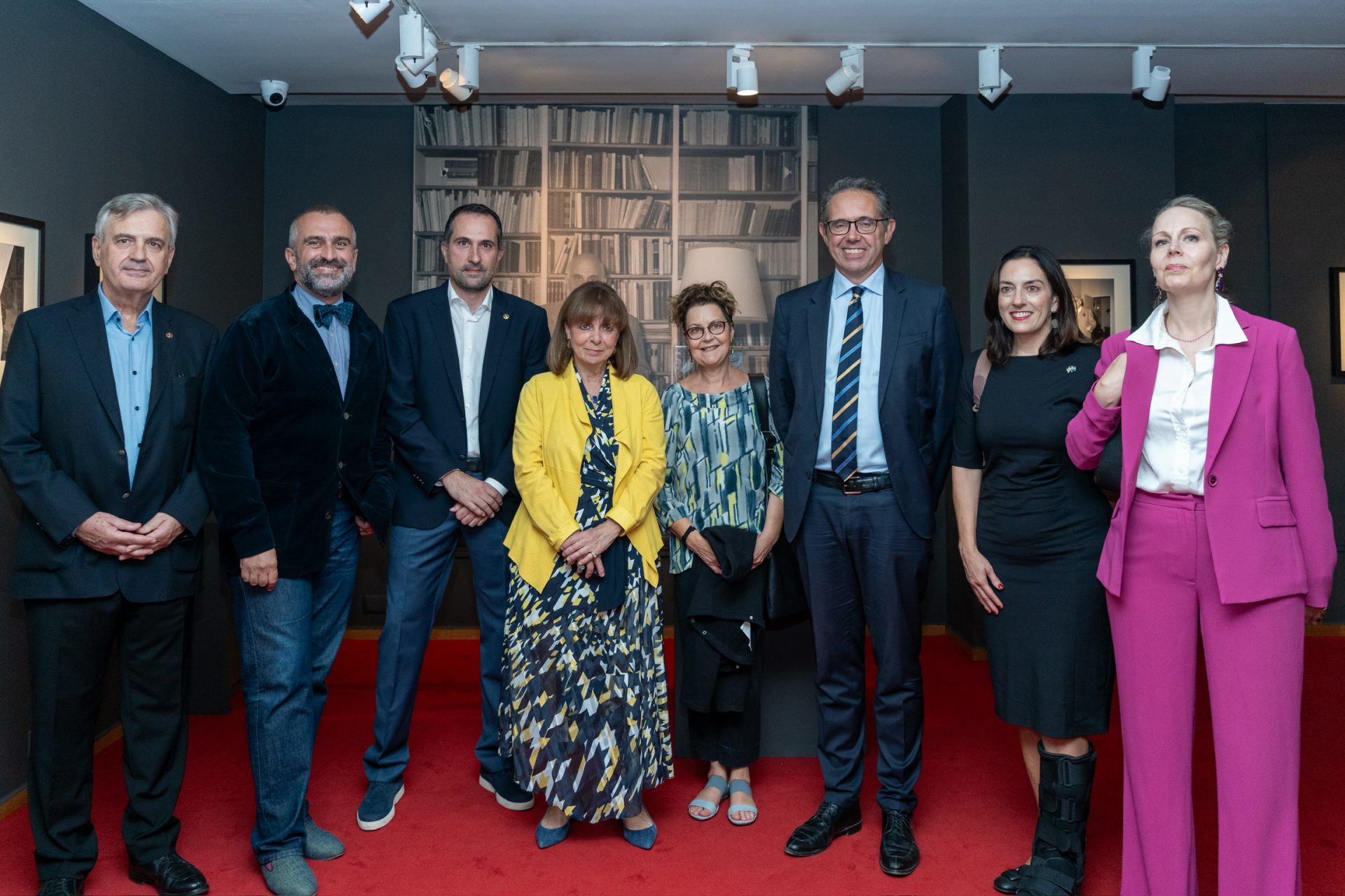 Στα εγκαίνια της έκθεσης «Γιώργος Σεφέρης. Εξήντα χρόνια από το βραβείο ...