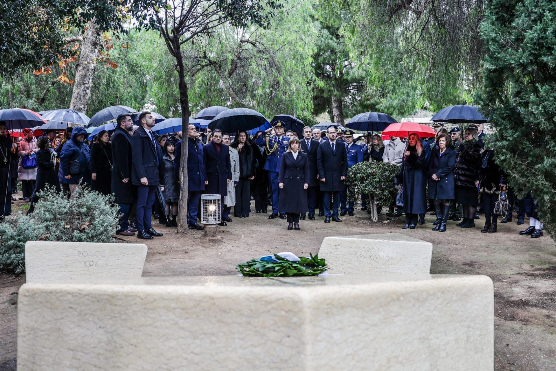 Κατάθεση στεφάνου στο Μνημείο Ολοκαυτώματος Ελλήνων Εβραίων - Aρχική