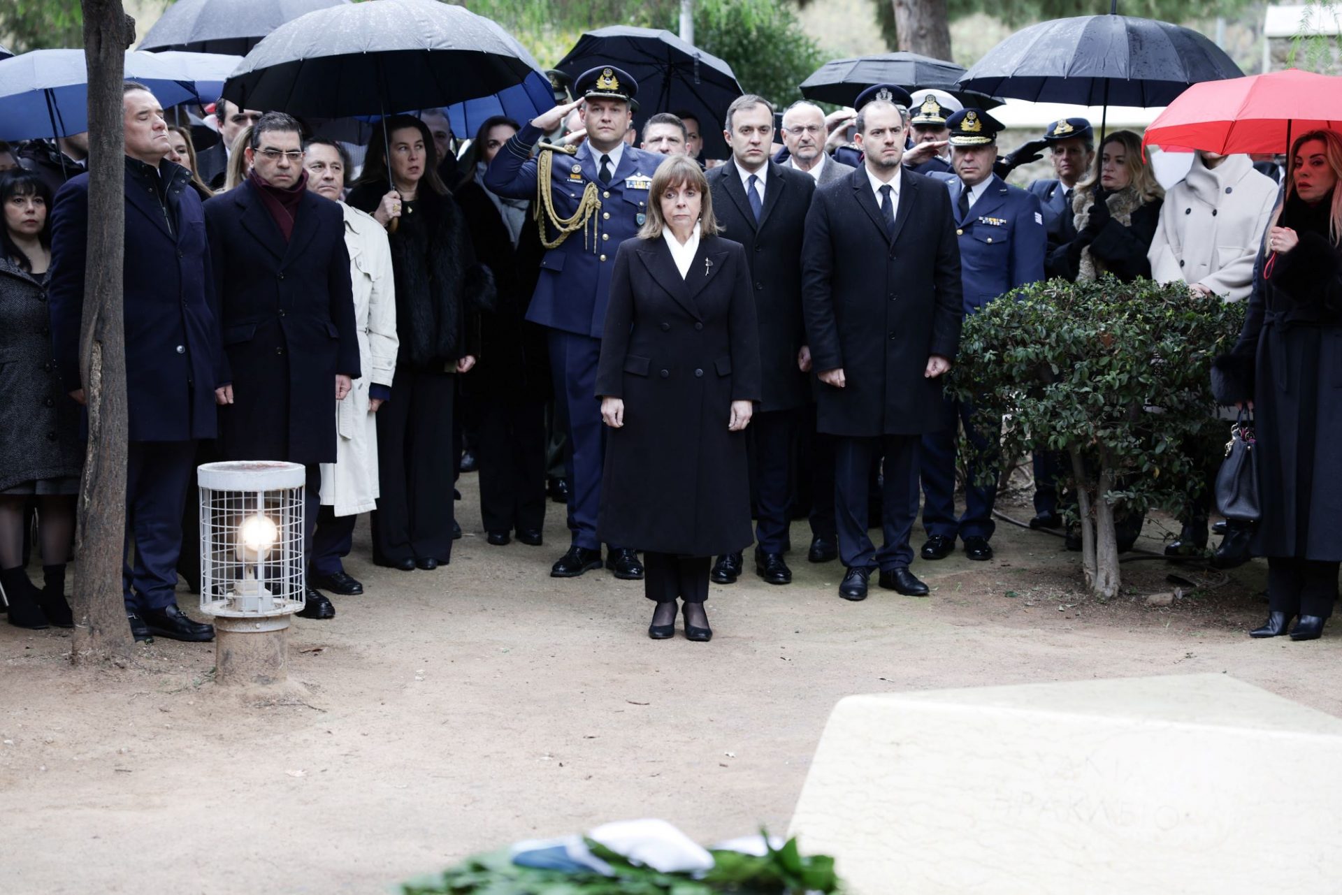 Κατάθεση στεφάνου στο Μνημείο Ολοκαυτώματος Ελλήνων Εβραίων - Aρχική