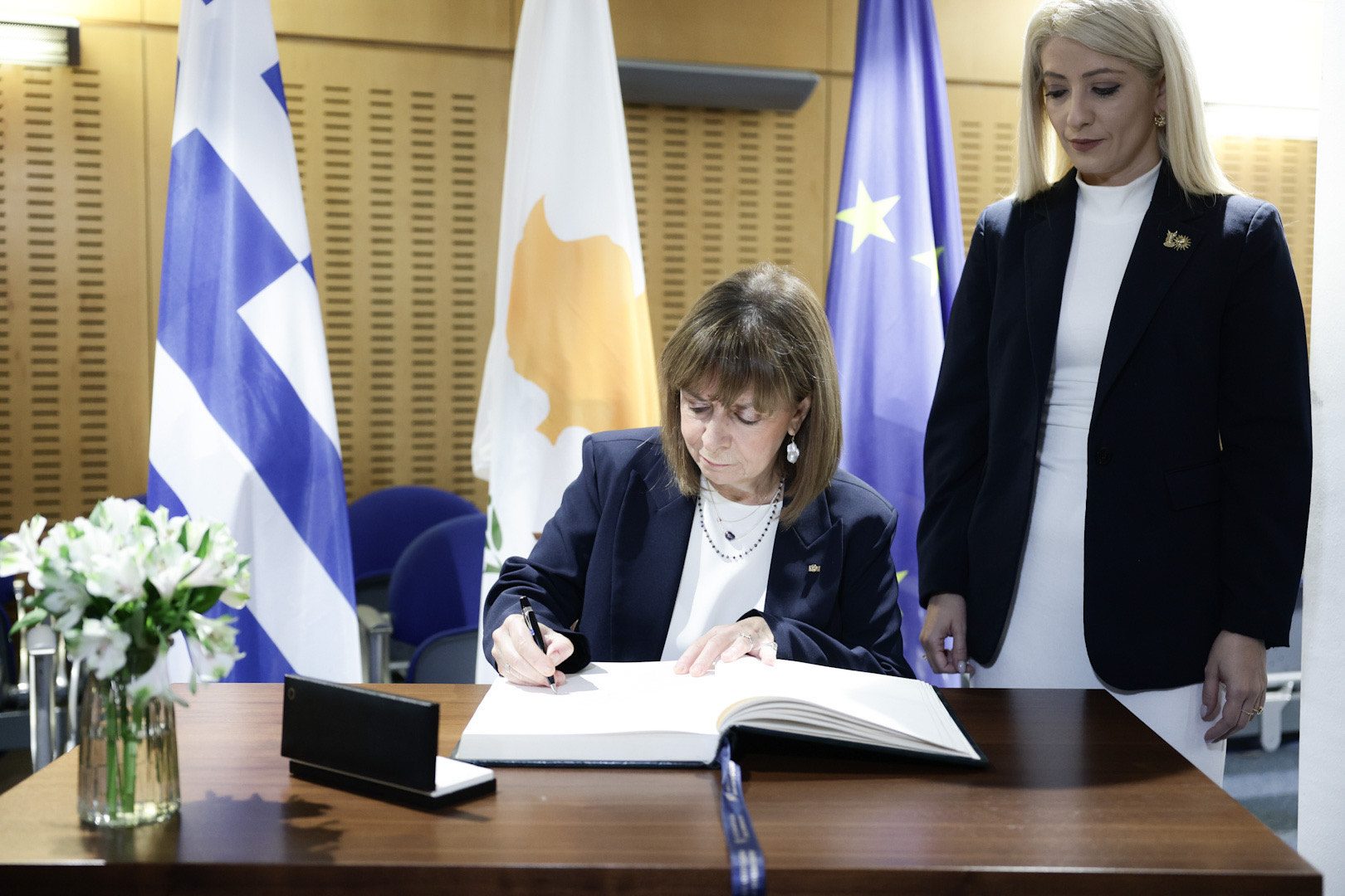 Συνάντηση με την Πρόεδρο της Βουλής της Κύπρου Αννίτα Δημητρίου ...