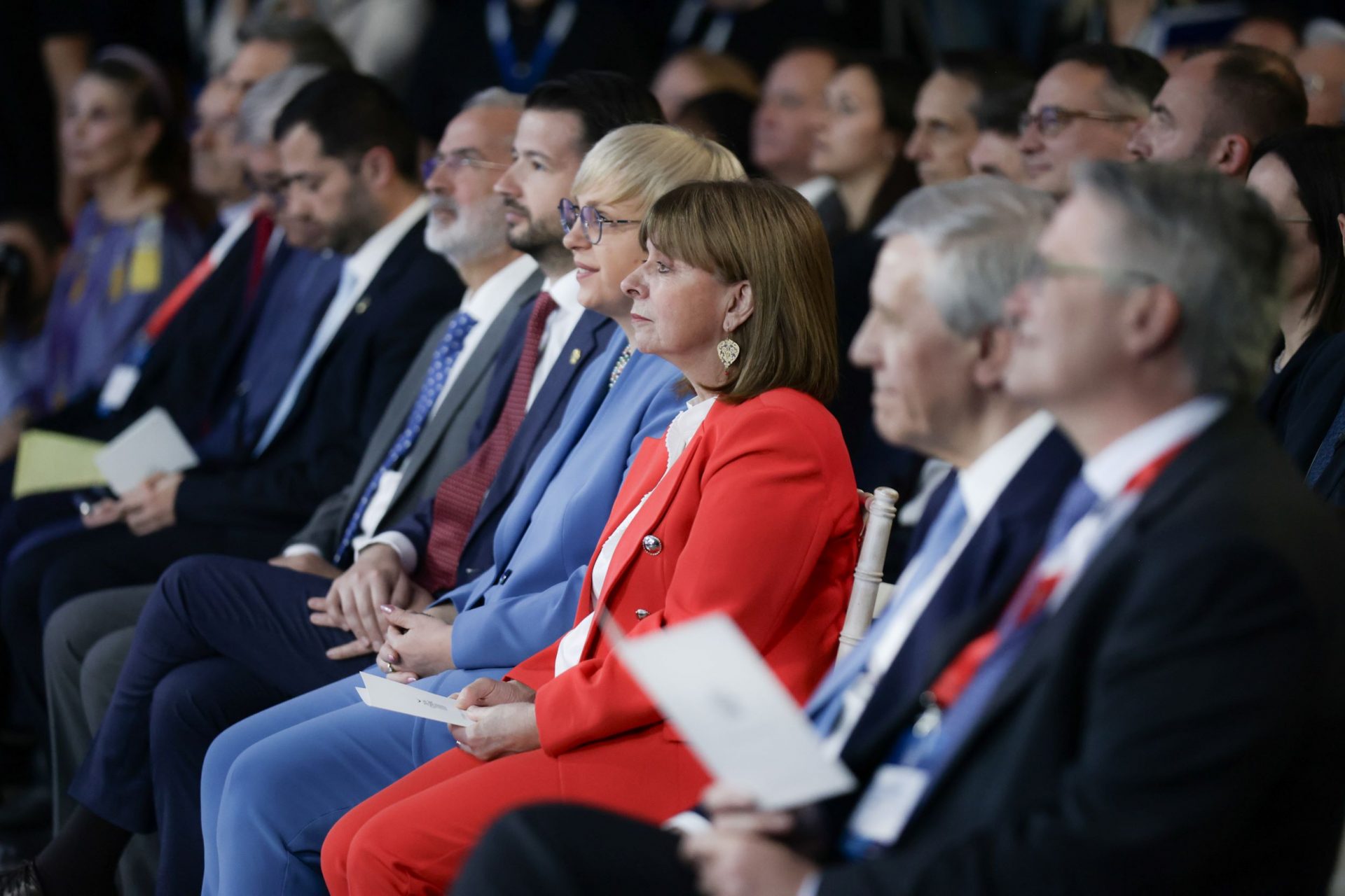 Ομιλία στο 9ο Οικονομικό Φόρουμ των Δελφών - Aρχική - Προεδρία της ...