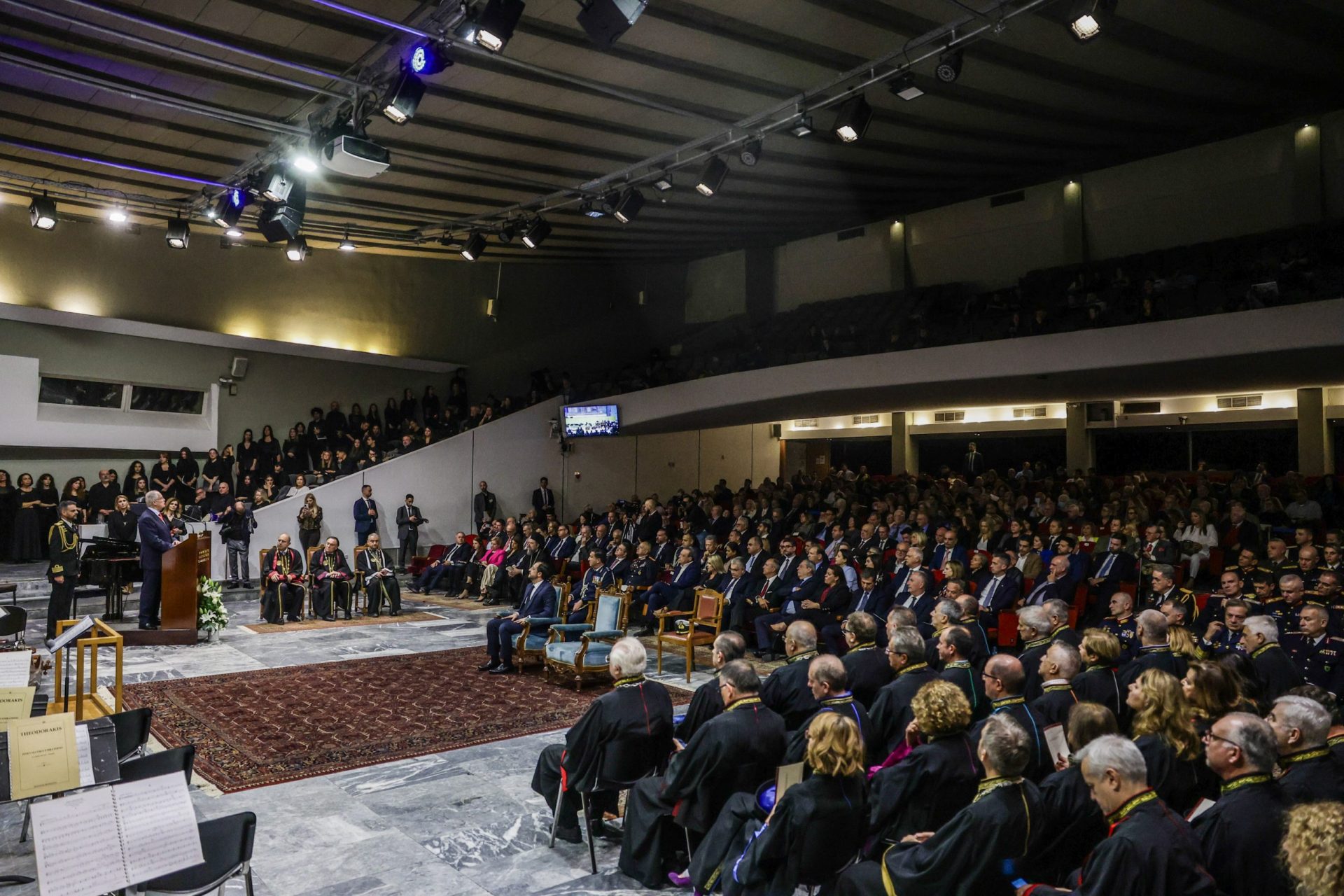 Αντιφώνηση μετά την απόδοση τιμής από το Αριστοτέλειο Πανεπιστήμιο ...