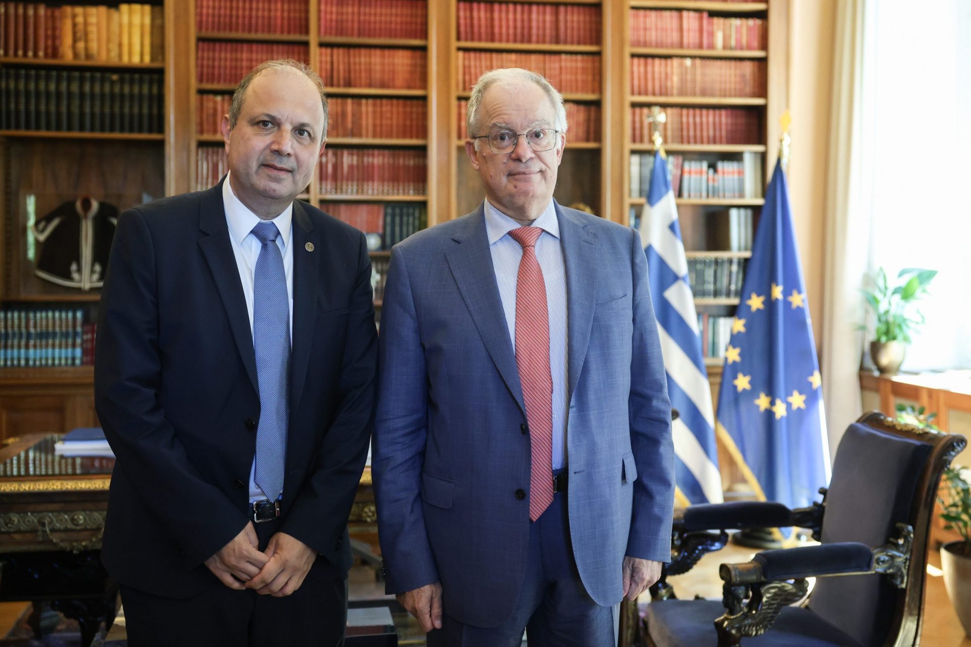 Συνάντηση με τον Πρύτανη του Αριστοτελείου Πανεπιστημίου Θεσσαλονίκης ...