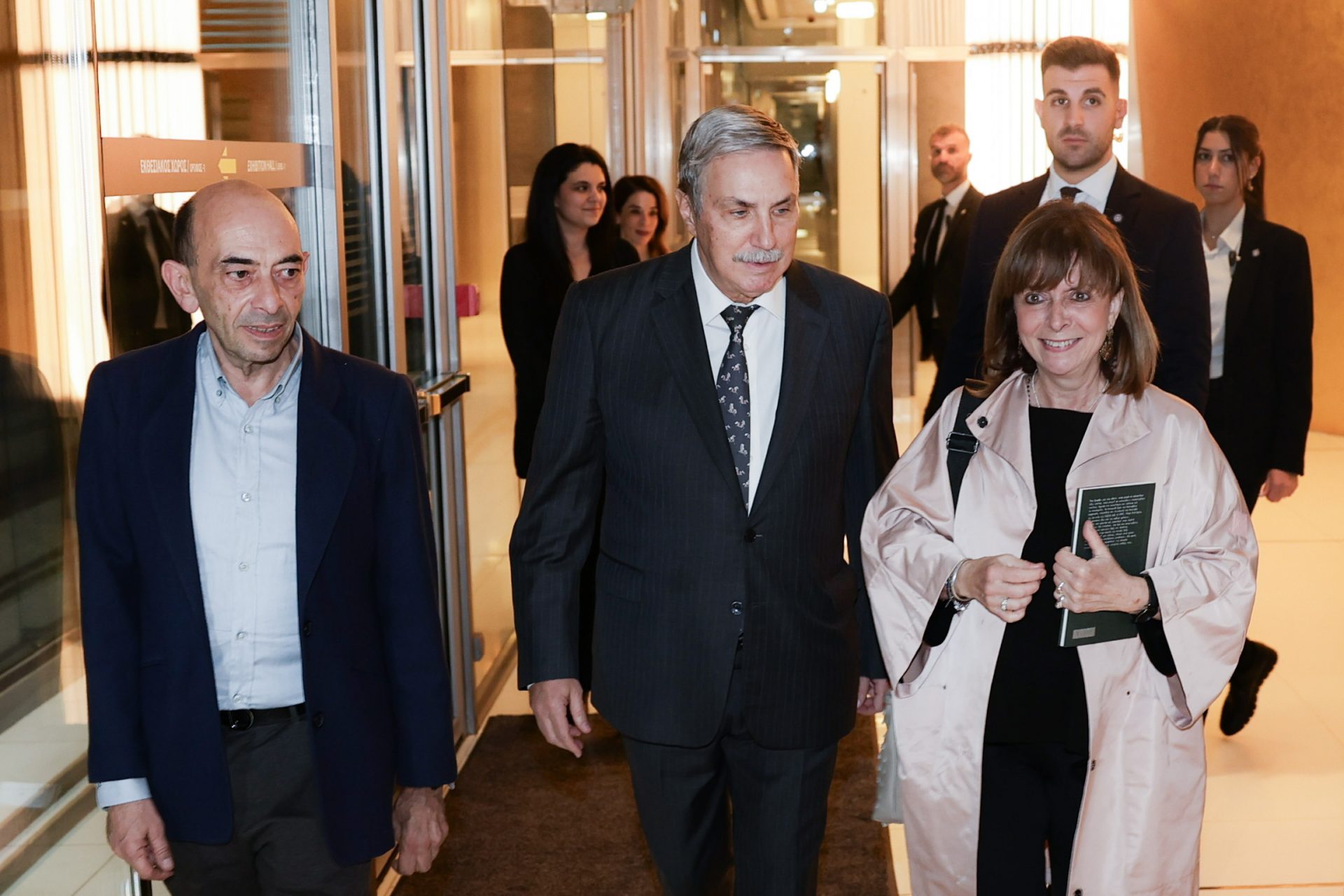 Στη θεατρική παράσταση «Ο Χορός των εραστών» στη Στέγη - Aρχική ...